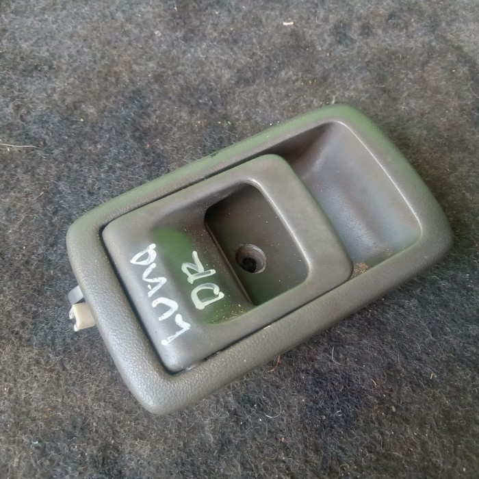 Jual Handle Dalam Toyota Soluna Xli Depan Kanan #Original Bergaransi ...