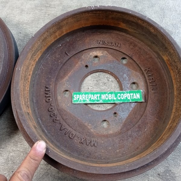 Jual Disc Brake Tromol Plus Kampas Rem Roda Belakang Nissan Grand Livina L10 L11 2007-2012 Asli ...