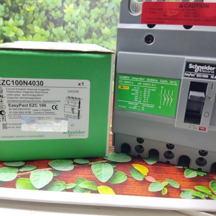 Jual MCCB BREAKER SCHNEIDER EZC100N 4P 30A EZC100N4030 30 A 4 POLE 4 POLE | Shopee Indonesia