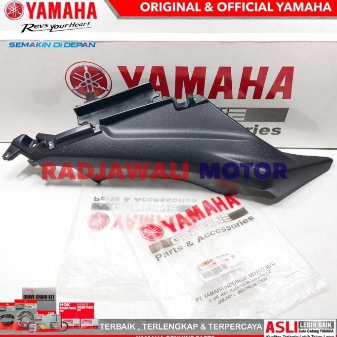 Jual Cover Panel Sambungan Spakbor Belakang Kiri Xmax Asli Original ...