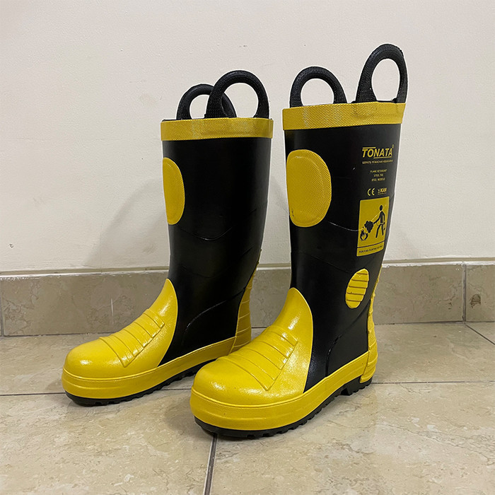 Jual Sepatu Pemadam Kebakaran Tonata / Safety Fire Boot | Shopee Indonesia