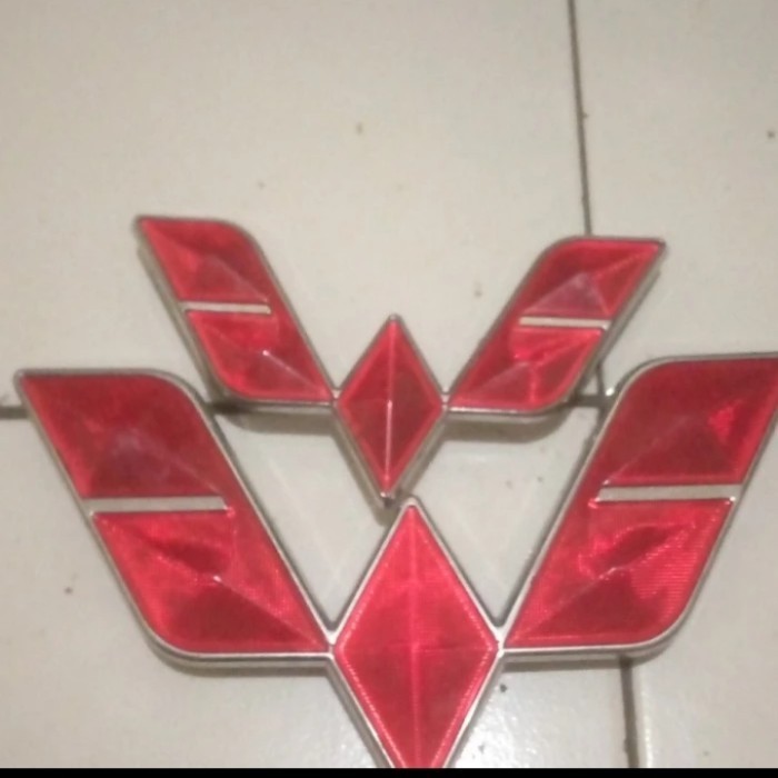 Jual logo emblem wuling ori | Shopee Indonesia