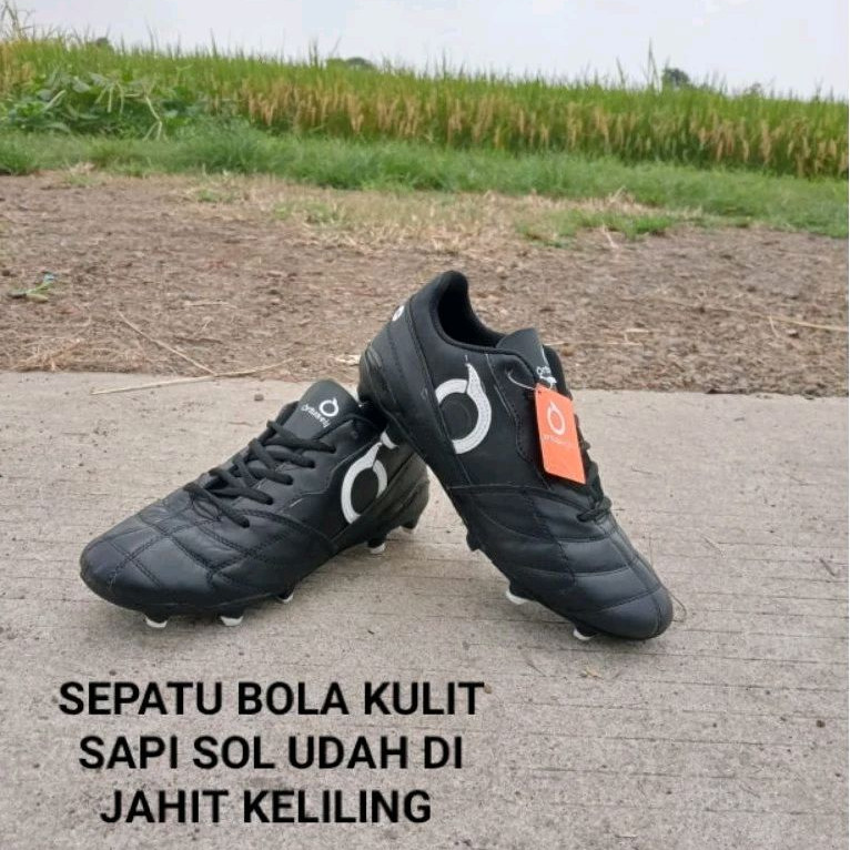 Jual SEPATU OLAHRAGA SEPAK BOLA TERBARU BAHAN KULIT SAPI ASLI OUTSOLE ...