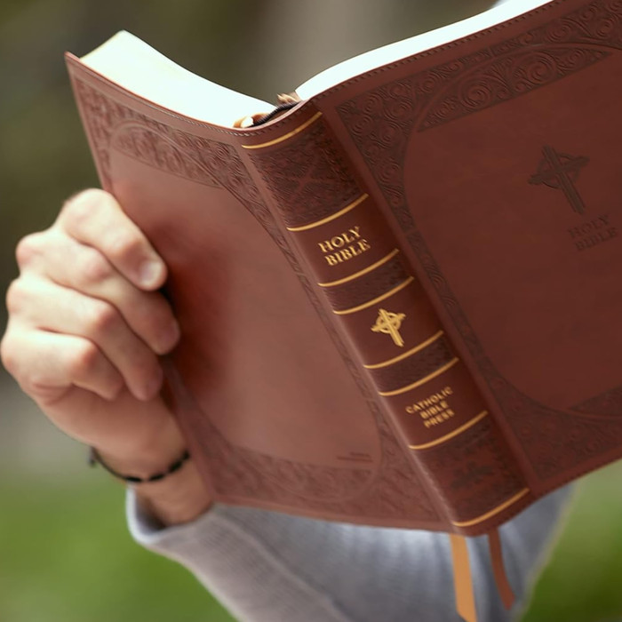 Jual Alkitab Katolik Nabre Catholic Bible Large Print Edition Leather ...