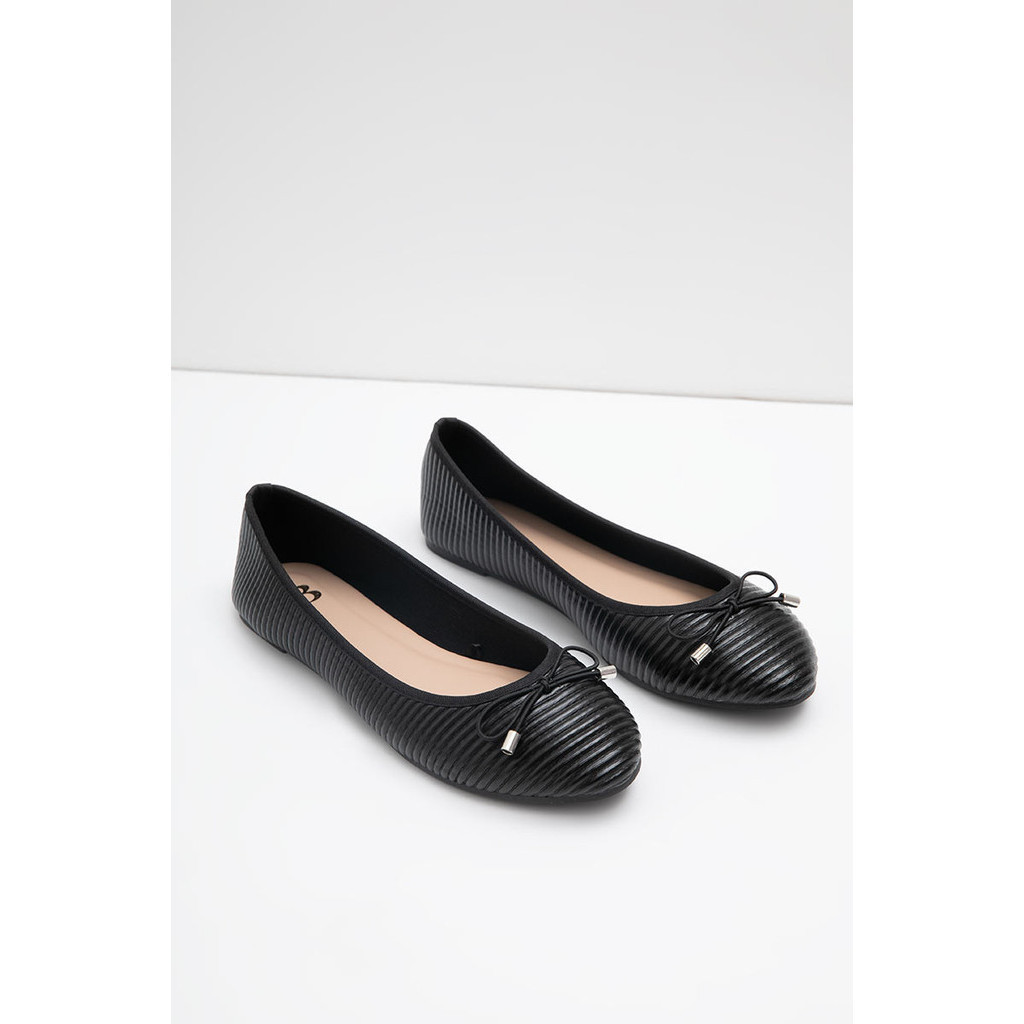 Jual Berrybenka - Sepatu Flatshoes Comfy Wanita Sofia Feynala Quilted ...