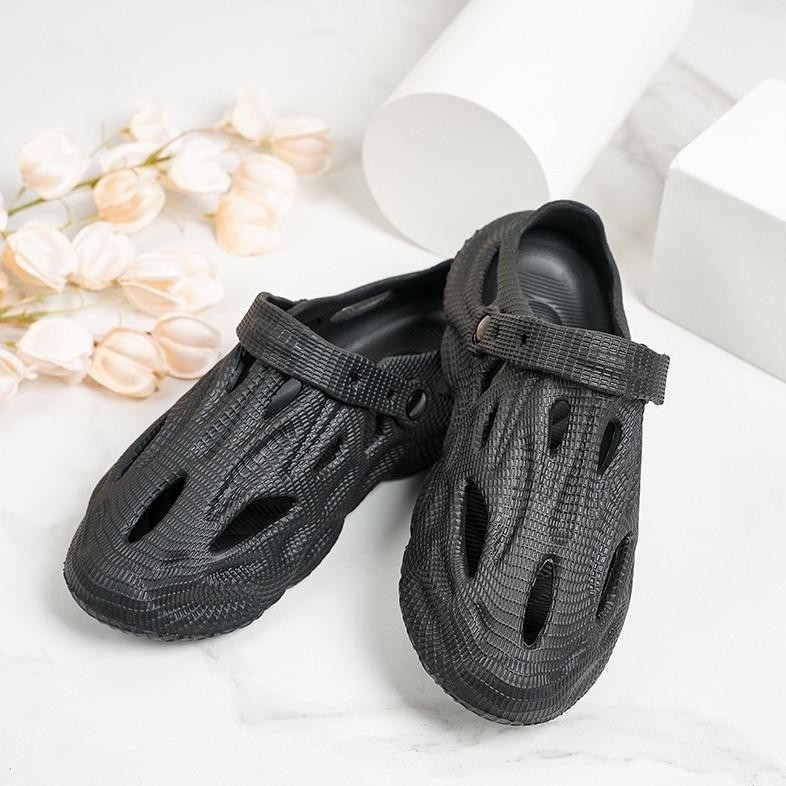 Jual 981 - SEPATU SANDAL CLOGS SCREAMER, SANDAL BAIM PRIA, SENDAL MEDIS ...