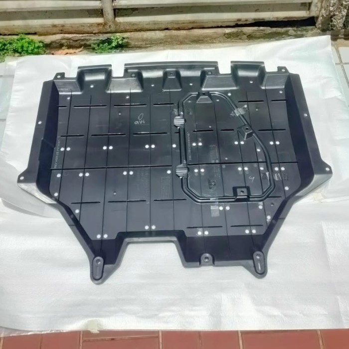 Jual Cover Engine Depan Bawah Asli Mitsubishi New Xpander New Xpander ...