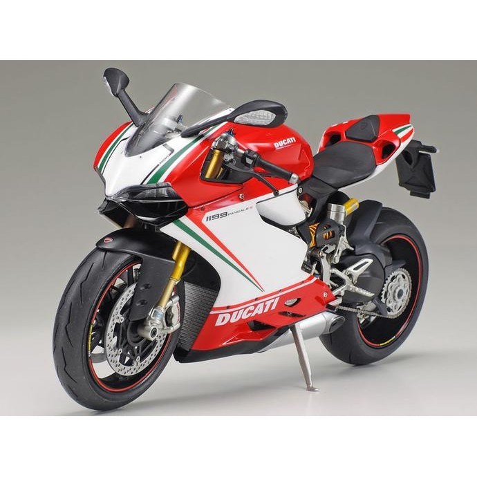 Jual TAMIYA 14132 1/12 MODEL KIT DUCATI 1199 PANIGALE S TRICOLORE ...