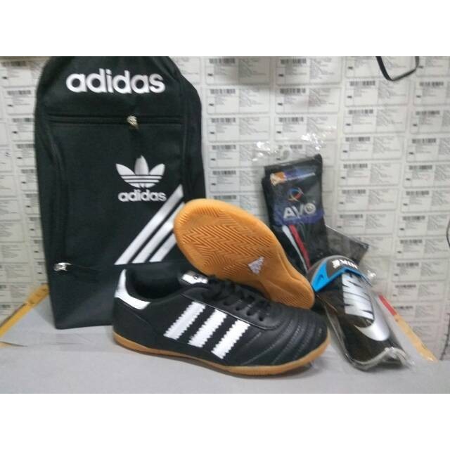 Jual [EXCLUSIVE] MODEL TERKINI sepatu bola Adidas Copa mundial(paket ...