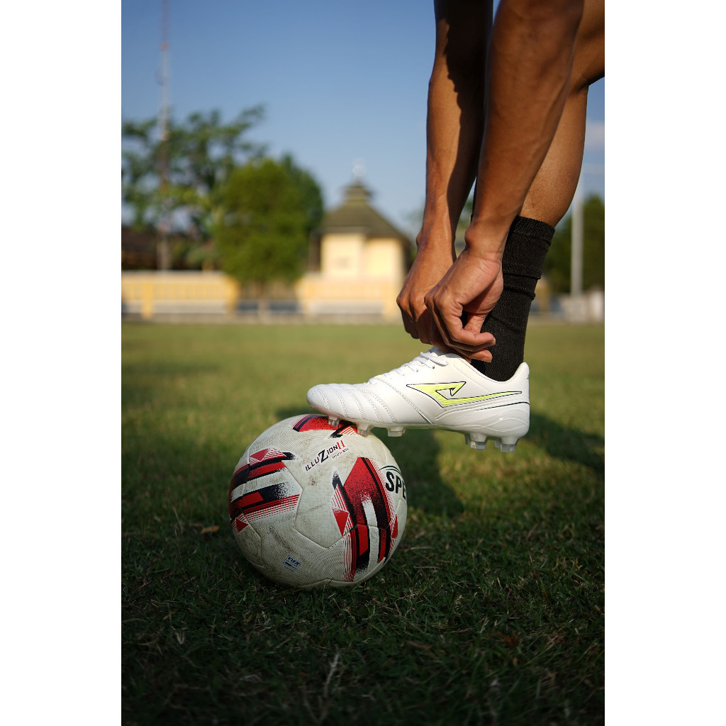 Jual [EXCLUSIVE] MODEL TERKINI SEPATU SEPAKBOLA ALPHA G AOZORA ORIGINAL ...