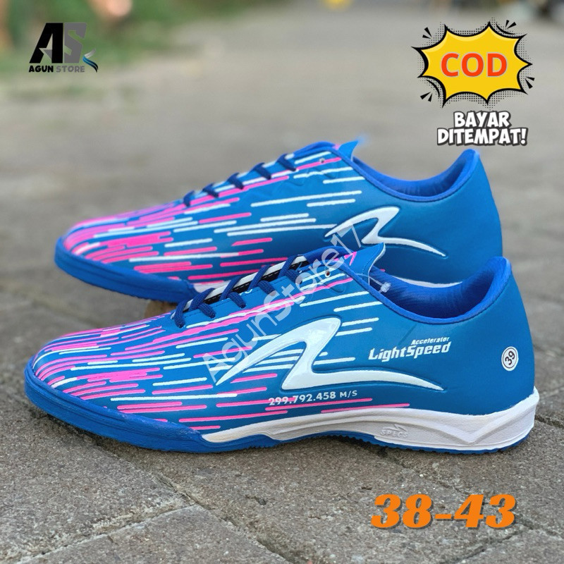 Jual [NYAMAN DIPAKAI] Sepatu specs keren- Sepatu Futsal specs reborn ...