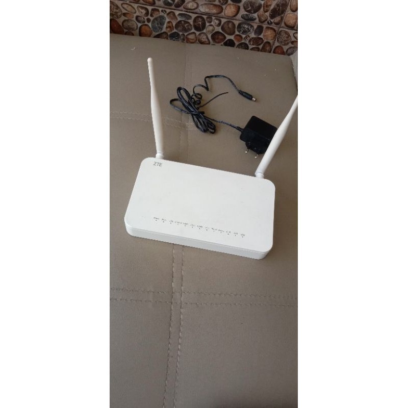 Jual ZTE f609 V3 plus adaptor | Shopee Indonesia