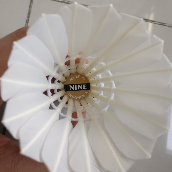 Jual Kok Nine Bulutangkis/ Badminton Shuttlecocks Nine Hitam | Shopee ...