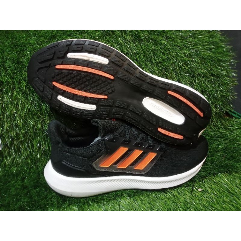 Jual sepatu RUNING Adidas terkeren | Shopee Indonesia
