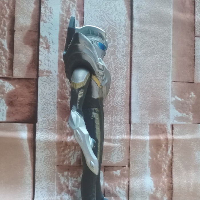 Jual TOP figure karet ultraman zero figure ultimate shining ultraman ... Jual TOP figure karet ultraman zero figure ultimate shining ultraman ...