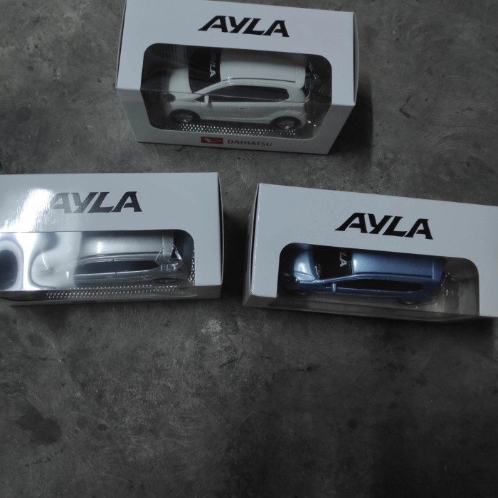 Jual Fhare Set 3 Daihatsu Ayla Diecast 1: 36 Original Miniatur Bkn ...