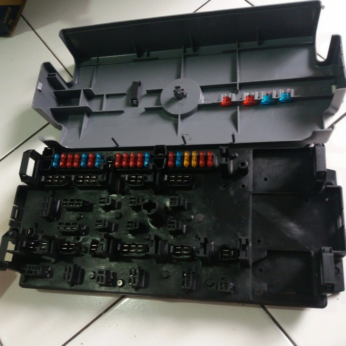 Jual BOX SEKRING FUSO / FUSE BOX FUSO GANJO FIGTER terbaik | Shopee ...