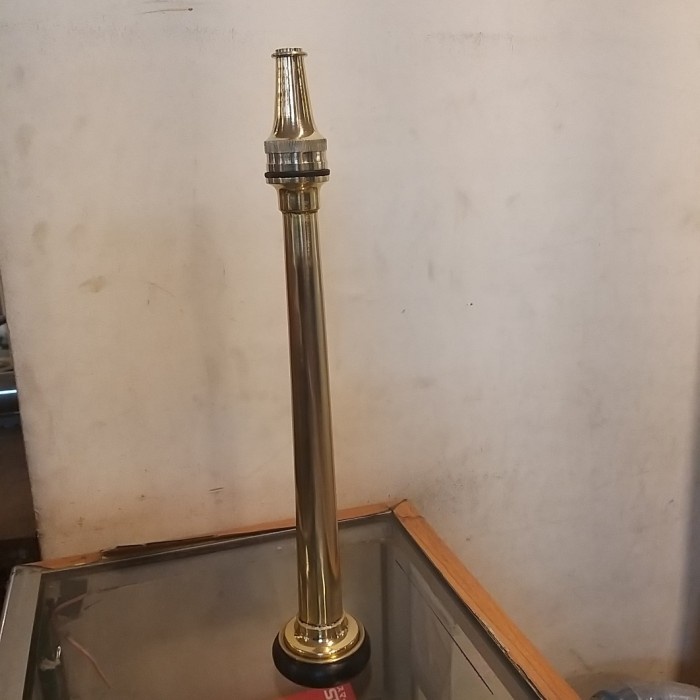 Jual Nozzle Pemadam Api Jet Chrome Kuningan 1.5 inch | Shopee Indonesia