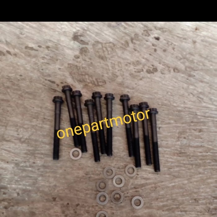Jual baut cylinder head innova fortuner hilux bensin original garansi ...