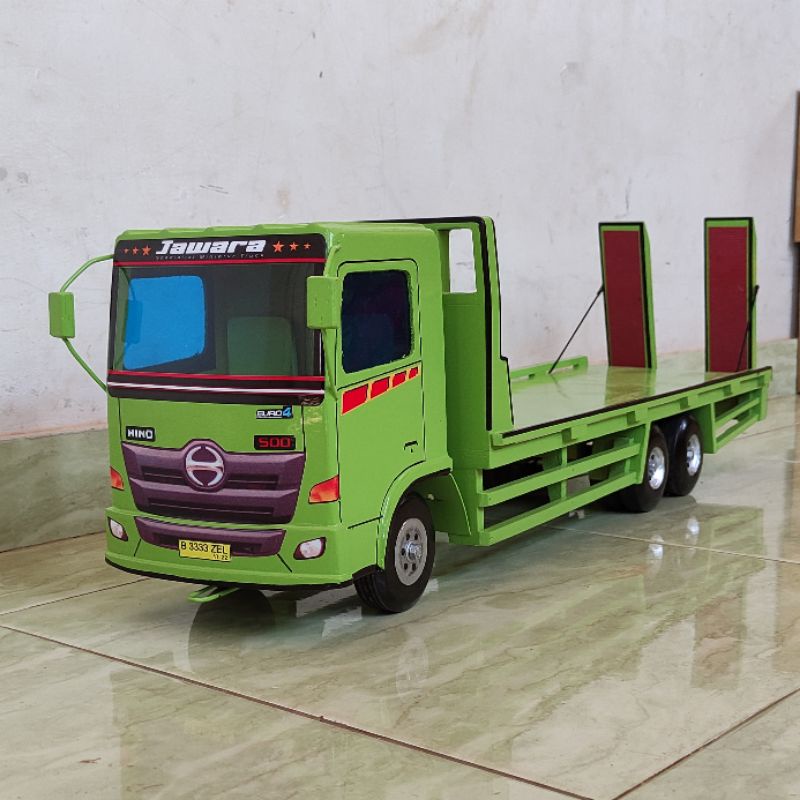 Jual Real pict Miniatur truk oleng tronton towing hino 500 truck mainan ...