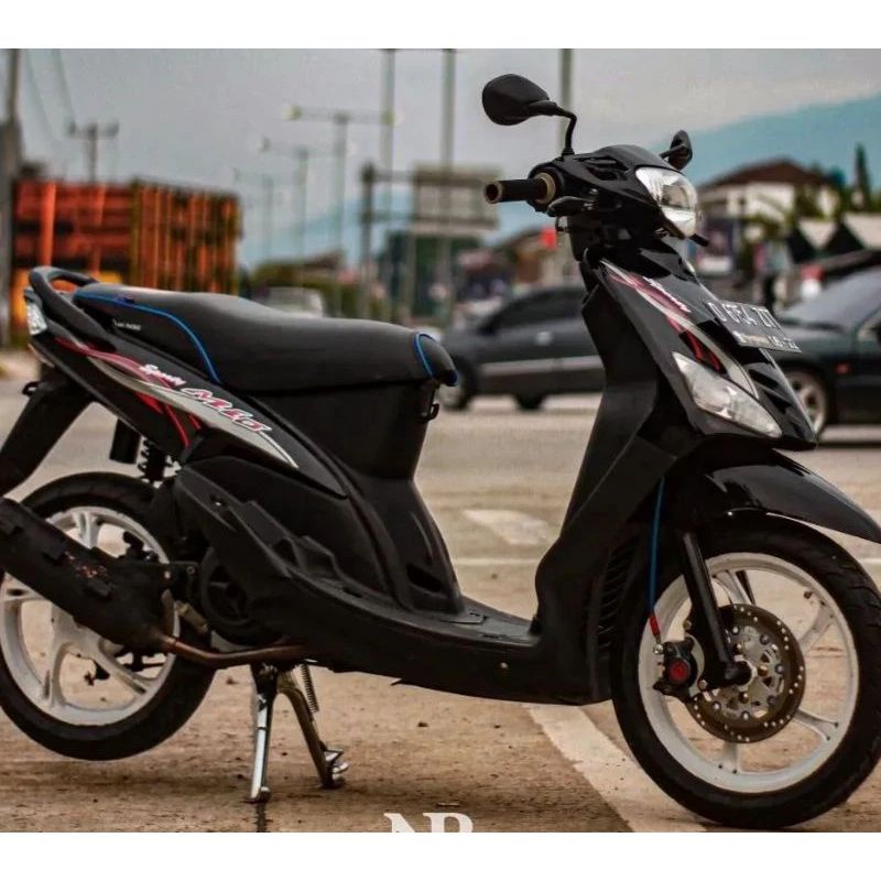 Jual Striping Lis sticker standar ORI yamaha mio sporty 2005 hitam ...