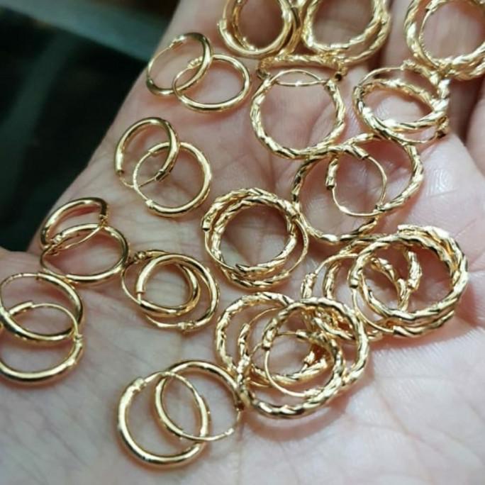 Jual Terbaik Anting Bulat Polos Gipsi Kecil Emas Asli Hoop Mas Muda ...