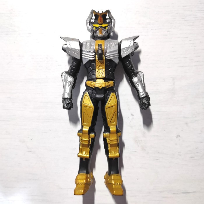 Jual rhs 12 cm tokumei sentai go-busters beet j stag action figure ...