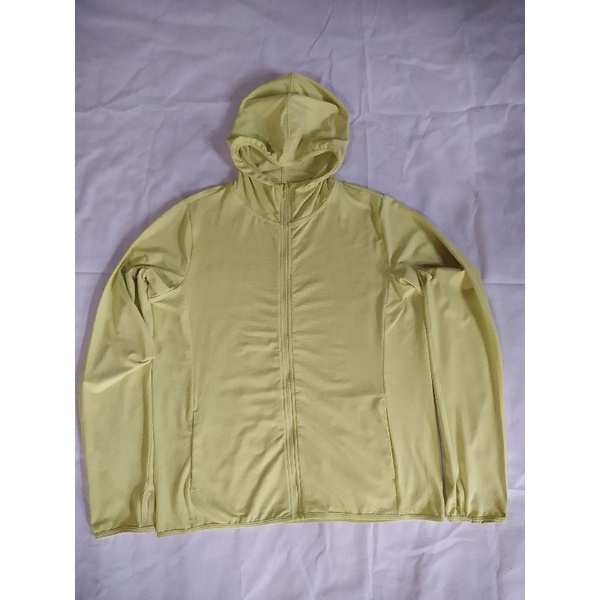 Jual jaket UNIQLO airism | Shopee Indonesia