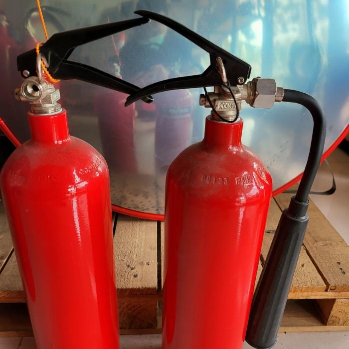 Jual CO2 2 KG KOSONGAN/ TABUNG APAR CO2 2 KG KOSONGAN Best Seller | Shopee Indonesia