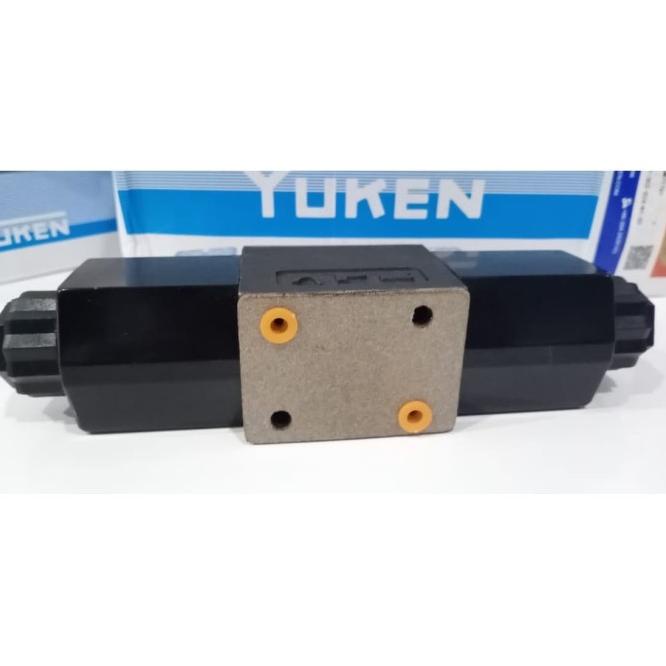 Jual Solenoid Valve Yuken Yuci Hydraulic Dsg-01-3C2-D24 Dc24 Volt | Shopee Indonesia