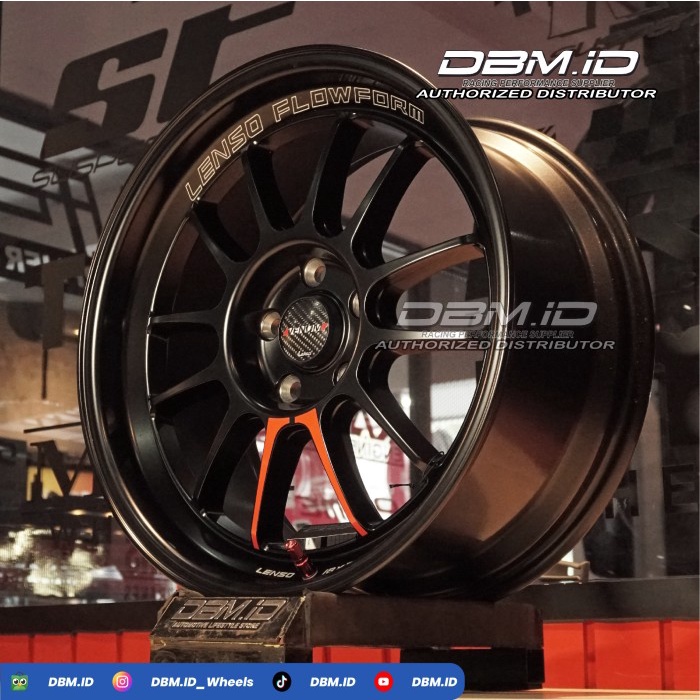 Jual Velg Lenso Venom 5 R18 18X9.5 5X114.3 Innova Venturer Zenix Limited Best | Shopee Indonesia
