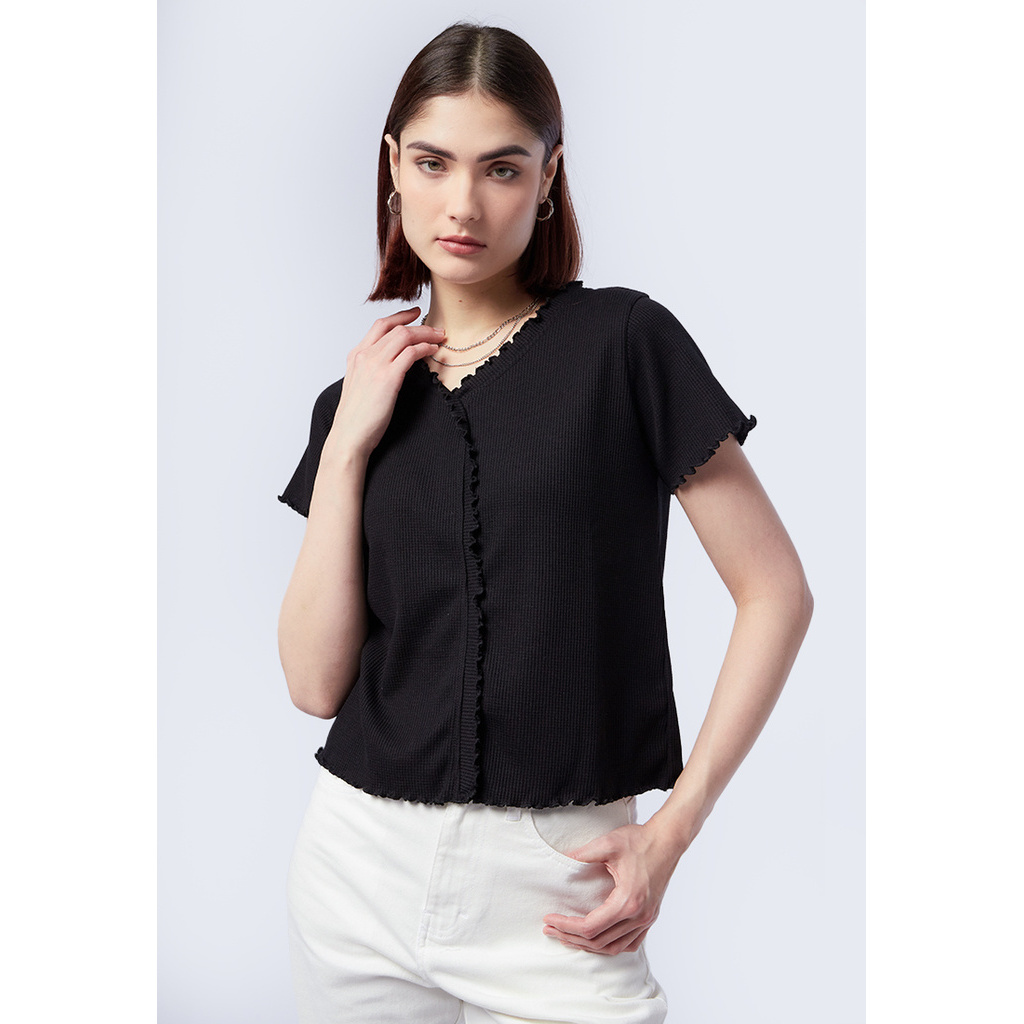 Jual Executive Ruffle Short Sleeve Waffle Top Black | Shopee Indonesia