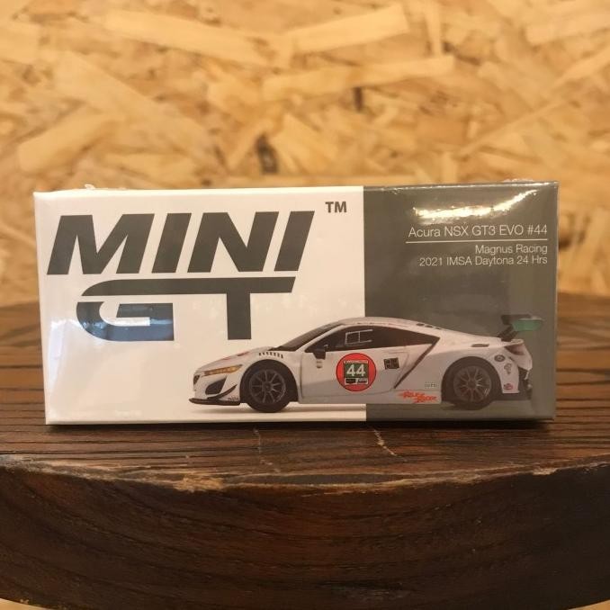 Jual MINI GT mini gt 302 ACURA NSX GT3 EVO #44 MAGNUS RACING 2021 ...