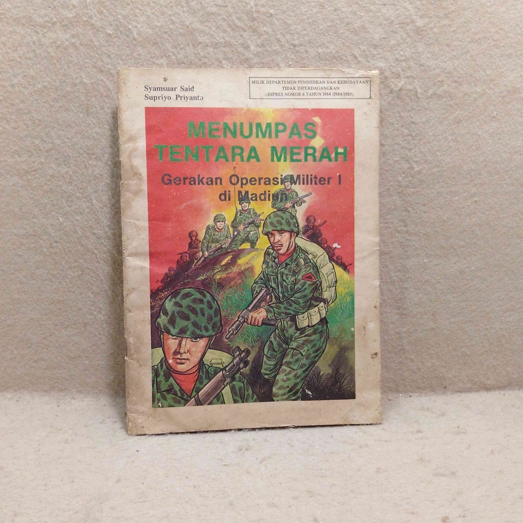 Jual Buku Menumpas Tentara Merah - Syamsuar Sais & Supriyo Priyanto ...