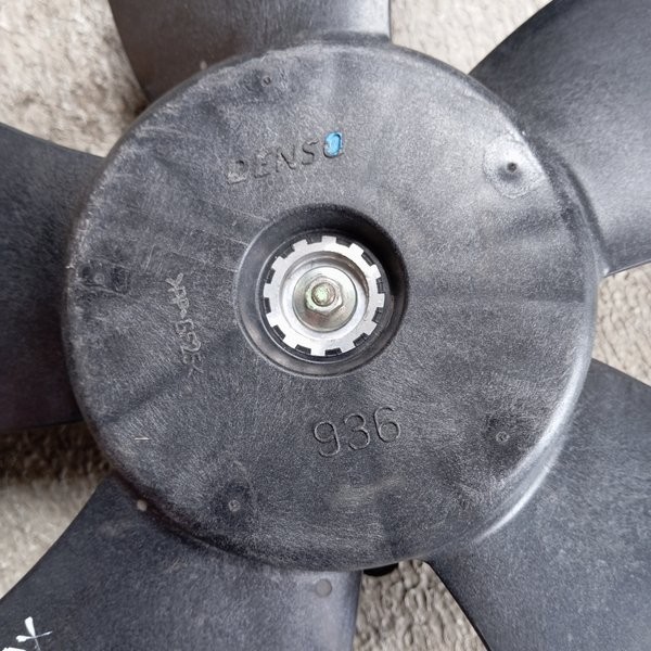 Jual Motor Dinamo Plus Kipas Fan Radiator Daihatsu Granmax Gran Max ...