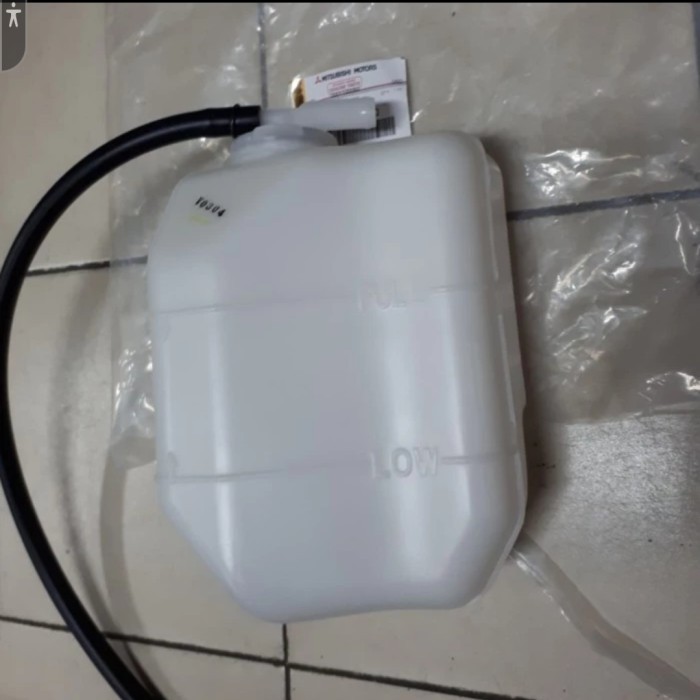 Jual New Tabung Tangki Cadangan Air Radiator Reservoir Mitsubishi Kuda ...