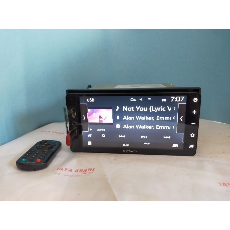Jual head unit original Toyota sienta Q support MirrorLink tanpa kabel ...