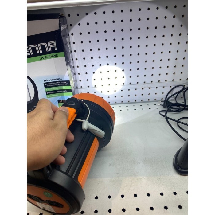 Jual KRISBOW LAMPU SENTER LED SOROT POWERLITE Rechargeable 7W | Shopee ...