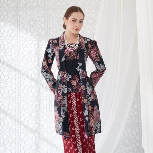 Jual Kebaya Kondangan Kebaya Wisuda Kutubaru Tunik Floral Kutubaru ...
