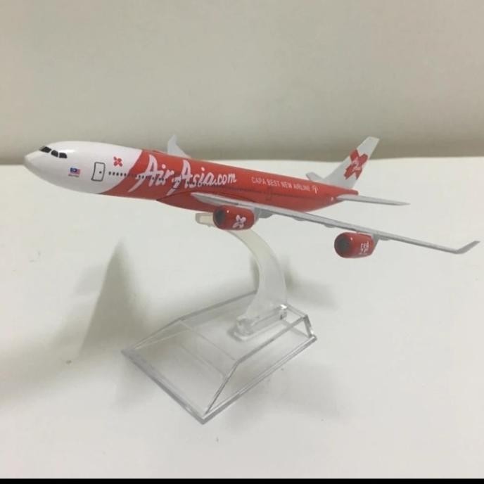 Jual miniatur Diecast pesawat AirAsia a340 16 centi tidak ada roda GVS ...