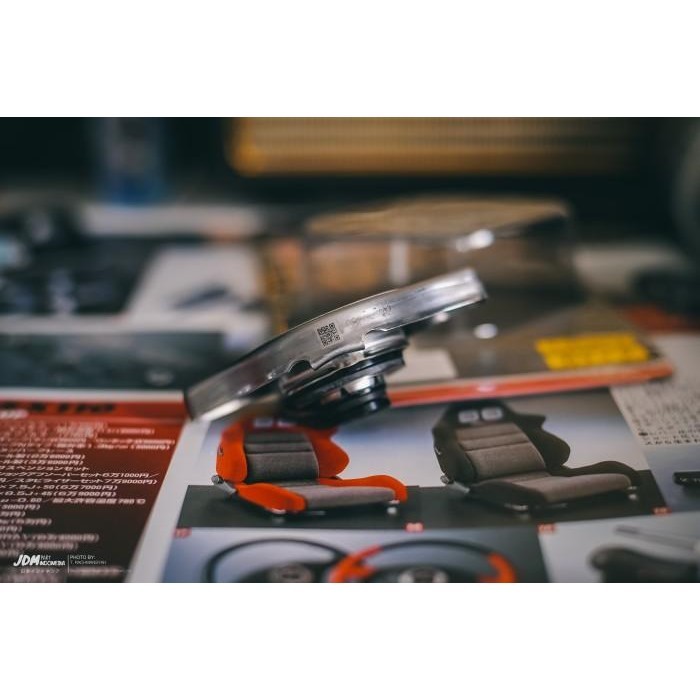 Jual Toyota TRD Radiator Cap Original Corolla Celica GT86 Starlet Yaris Premium | Shopee Indonesia