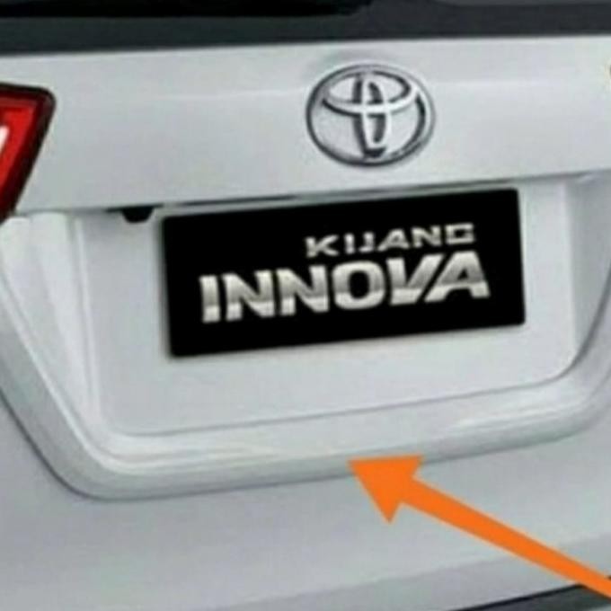 Jual License List Ornamen Tatakan Plat Nomor Innova Reborn Original ...