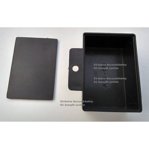 Jual BOX HITAM 1 kuping / Electronic BOX Projek / Box plastic Hitam ...