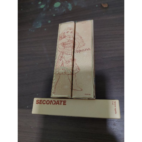 Jual secondate moana Royal Lip Mousse in Island disney collection ...