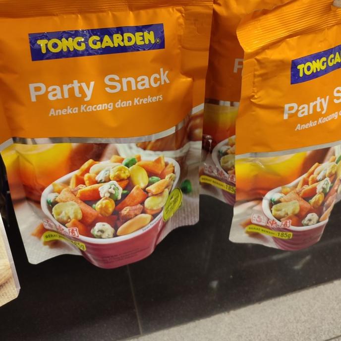 Jual {{{{}}] TONG GARDEN PARTY SNACKS 185 gr aneka kacang dan snack ...