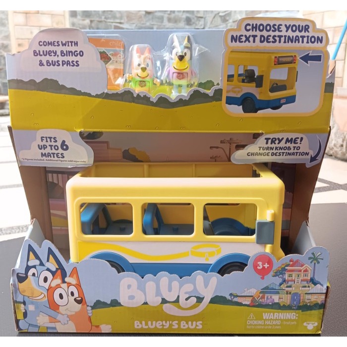 Jual PROMO!!! BLUEY BLUEYS SCHOOL BUS WITH 2 FIGURE AND BUS PASS HOLDS ...