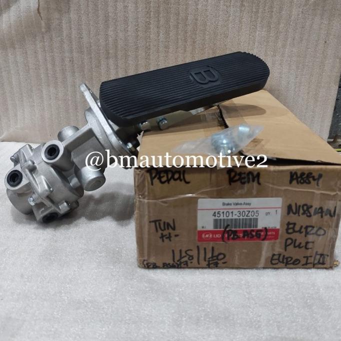 Jual Pedal Rem Foot Brake Valve Assy Nissan Euro 45101-30Z05 Ud Astra ...