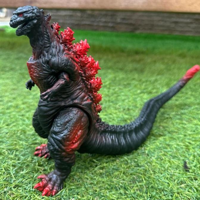 Jual NEW PRODUK SHIN GODZILLA ACTION FIGURE / MAINAN GODZILLA NEW ...