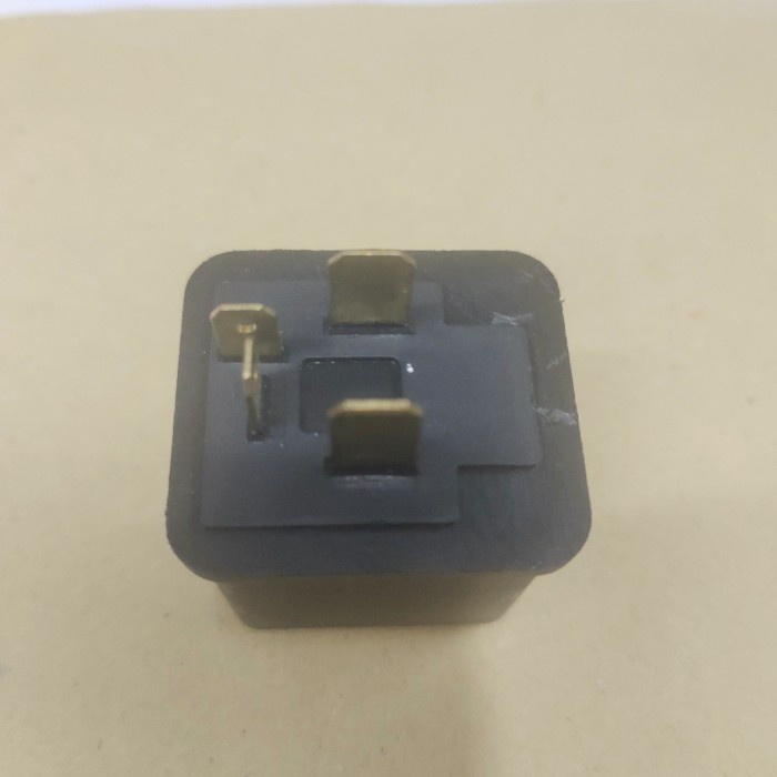 Jual relay kaki 4 24v isuzu nmr 8972649470 taiwan tokolarisjaya ...