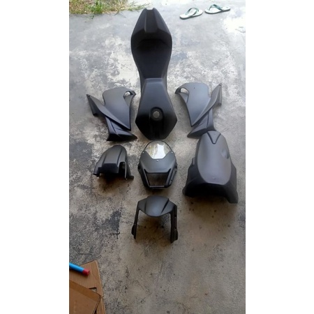 Jual Boby Balap OVALEE Mini gp Full Set Boby Fairing Batok+ Visor ...